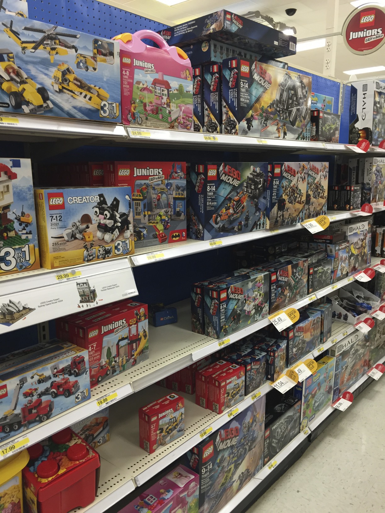 LEGO Exclusive Minifig Cube at Target – Brick Update