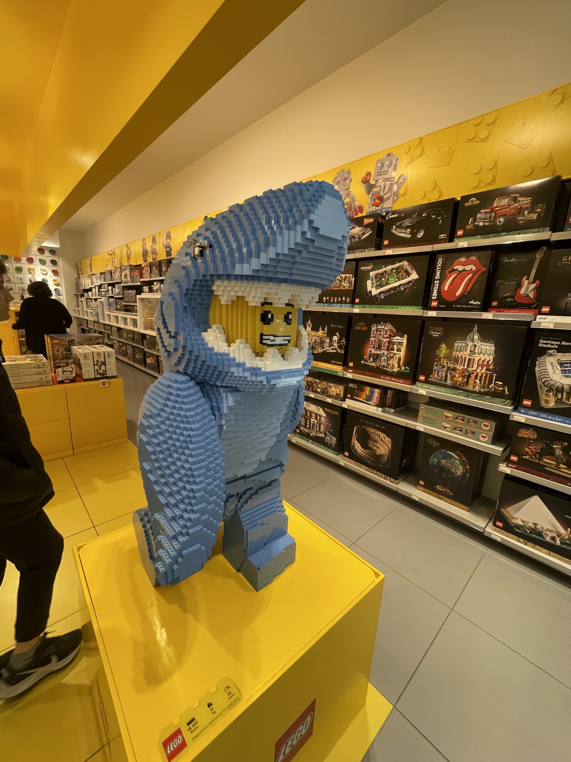 Brick Update – Archiving the History of the LEGO Retail Experience