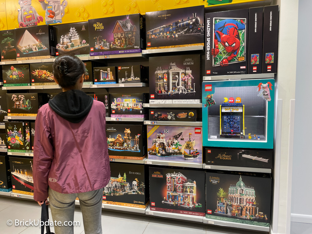 Brick Update – Archiving the History of the LEGO Retail Experience