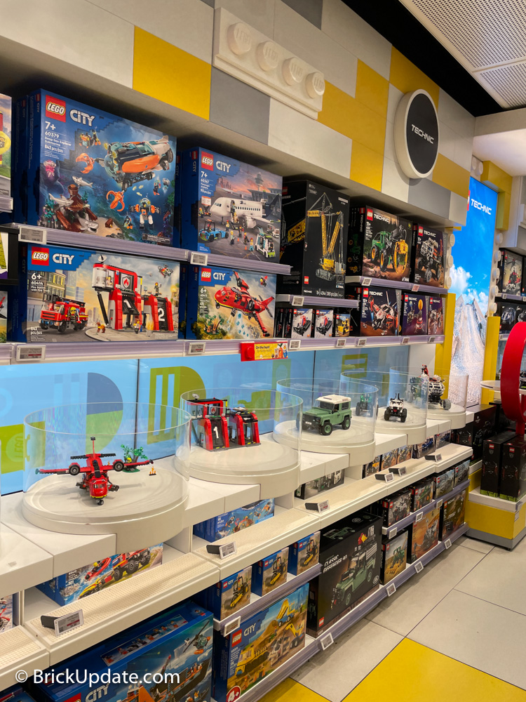 Brick Update – Archiving the History of the LEGO Retail Experience